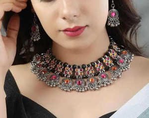qto Oxidised Silver Silver Pink, Orange Jewellery Set Price in India ...