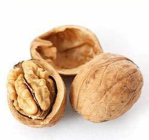GROCERYONTHEGO California Walnuts with Shell | Sabut Akhrot | Whole Dry ...