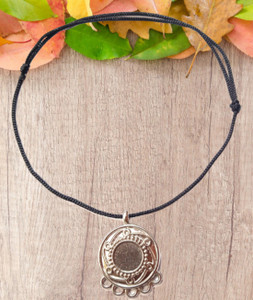 jyokrish Handmade Adjustable Hanging Metal Round Chakri Thread Anklet ...