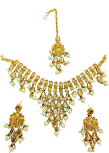 Arbuda Maa Immitation Alloy Gold-plated Gold Jewellery Set Price in ...