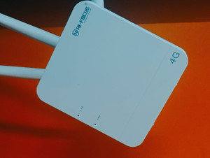 HI-FOCUS HF4GR1103T 4G Router 2.1 GHz 300 Mbps Wifi Speed Single Band ...