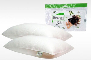 Reliance Recron Polyester Fibre Bed/Sleeping Pillow Pack of 1 Solid ...