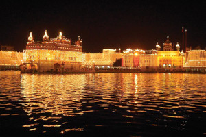Posterhouzz Golden Temple Poster Fine Art Print - Religious posters in ...