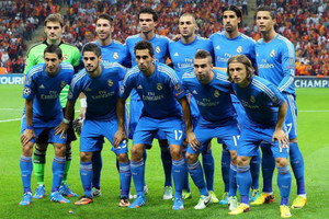 EurekaDesigns Poster Real Madrid CF Paper Print Paper Print - Sports ...