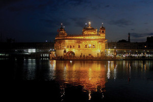 Posterhouzz Golden Temple Poster Fine Art Print - Religious posters in ...