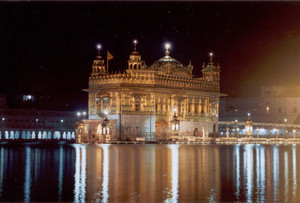 Golden temple night view poster Paper Print - Religious posters in ...