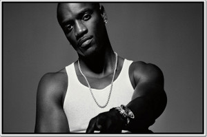 Posterhouzz Akon Poster Paper Print - Music posters in India - Buy art ...