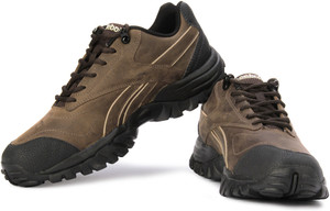 REEBOK Trail Exhibit Lp Hiking & Trekking Shoes For Men - Buy Khaki ...
