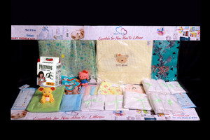 mum n bebe Maternity Kit with 35 Items - | Buy Baby Care Combo in India ...