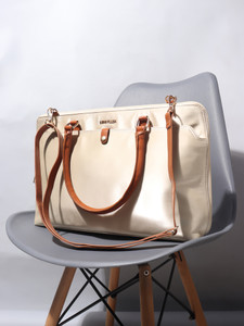 Berrylush Women 16 inch Smart Casual Two Handles Detachable Strap Solid ...