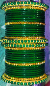 Suhagan Glass Bangle Price in India - Buy Suhagan Glass Bangle Online ...