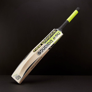 AVG Dc 1080 Full Size Poplar Willow Cricket Bat Poplar Willow Cricket ...
