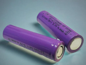 3BAAN A2 1200 mAh 18650 Lithium-Ion Rechargeable for Multi-Purpose ...