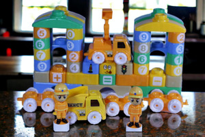 RAGVEE Smart Activity Family Game DIY Plastic Building Blocks 93 pcs ...