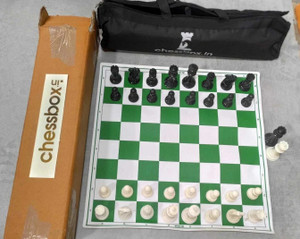 chessbox 17 Inch flexible chess mat with 2 extra queens and durable bag ...