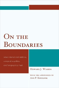 On the Boundaries: Buy On the Boundaries by Wiarda Howard J. University ...