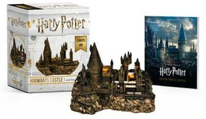 Harry Potter Hogwarts Castle and Sticker Book: Buy Harry Potter ...