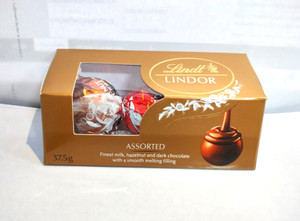 LINDT Lindor Assorted Trio Truffles Price in India - Buy LINDT Lindor ...
