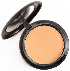 PRILORA MATTE FINISH FACE COMPACT POWDER Compact - Price in India, Buy ...