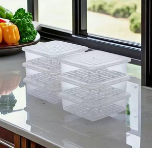 halfmoon Plastic Fridge Container - 2500 ml Price in India - Buy ...