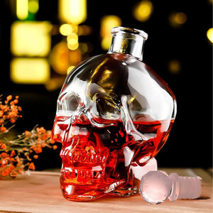 FALKOR Voodoo Skull Decanter Whiskey, Rum, Vodka, Gin, Liqqeurs, Wine ...