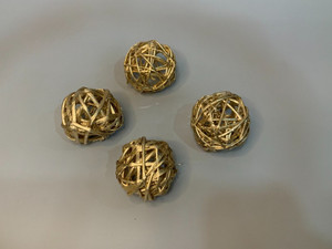 Floralis Gold Wicker Price in India - Buy Floralis Gold Wicker online ...