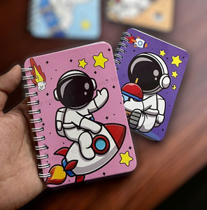 Le Delite 2 piece space astronaut theme mini pocket notebook diary for ...