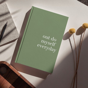 JOTANDGROW Outdo Yourself Everyday: Meeting Diary & Planner with Time ...