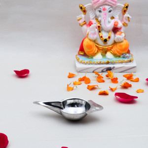 TORPPEZA Stainless Steel Diya | Deepam | Oil Lamp | Diyas for Pooja ...