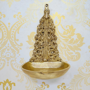 RAMA METAL Brass Wall Hanging Maada Vilakku | Wall Hanging Diya ...