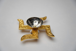 GRACE INTERNATIONAL Brass Swastika Diya Brass Table Diya Price in India ...