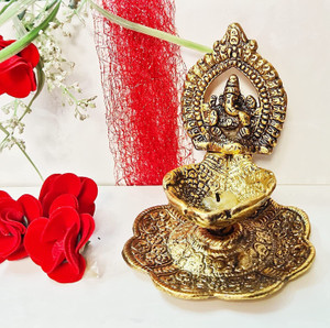 Solino Metal Ganesha Flower Hand Diya for Puja Aluminium Table Diya ...
