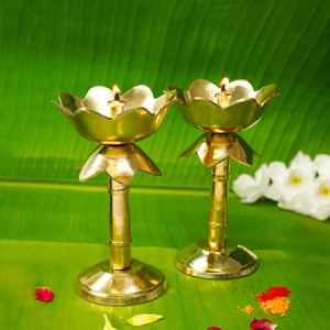 Ekhasa 100% Pure Brass Heavy Udupi Nanda Table Diya for Puja |(Set of 2 ...