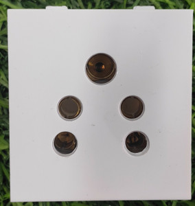 Greenlight 6 Amp 5 Pin Socket (Moduler) - New White 6 A Five Pin Socket ...
