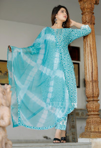 Kurtee King Women Kurta Pant Dupatta Set - Buy Kurtee King Women Kurta ...