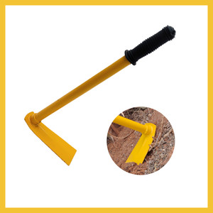 hectare Traditional Single Hand Hoe for Farming and Gardening Garden ...