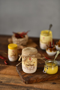 vijay dairy products Vijay dairy COW GHEE 500 ml Ghee Plastic Bottle ...