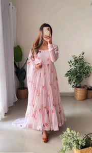 Shree Textiles Anarkali Gown Price in India - Buy Shree Textiles ...