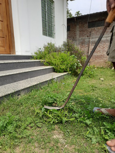 Das Departmental Store 2.6 Feet Hocky Stick Weeder Grass & Jungle ...