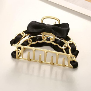 VAGHBHATT Metal Twist Ribbon Claw Clip 1p for women and Girl Hair Clip ...
