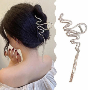 Stuti Beautiful big hair claw clutcher for women Hair Claw Price in ...