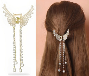 Latest Stylish Pearl Butterfly Hair Clutcher For Women And Girls (Pack ...