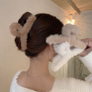 Freebies Korean Faux Fur Big Hair Clutcher For Girls Thick, Long & Thin ...