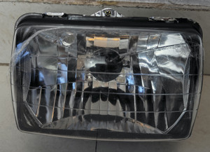 PARASNATH Halogen Headlight for Hero Splendor Plus, Splendor Price in ...