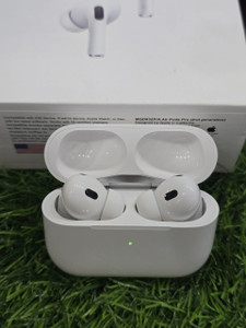 SDERA AirPods Pro (2nd generation) with MagSafe Case (USB-C) Bluetooth ...
