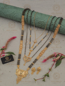 brado jewellery Brass Gold-plated Gold, Black Jewellery Set Price in ...