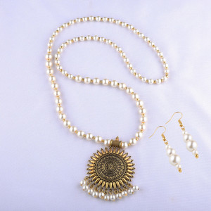 SILVER SHINE Alloy White, Silver Jewellery Set Price in India - Buy ...