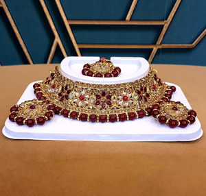Gorgeous Gems Brass Maroon Jewellery Set Price in India - Buy Gorgeous ...