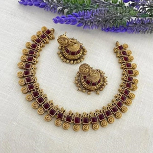 Joyful Brass Maroon Jewellery Set Price in India - Buy Joyful Brass ...