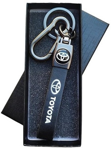 Anexa Premium Leather Keychain Compatible With Innova | Fortuner ...